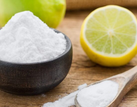How to Use Lime Leaf, Where to Find It, and 10 Health Benefits ...