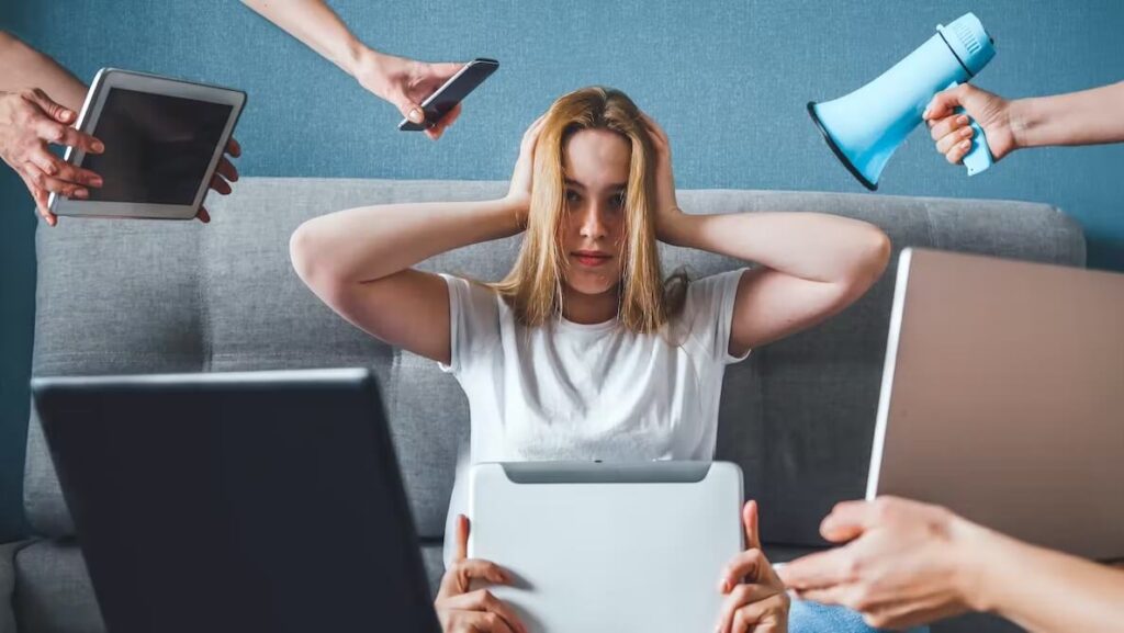 How Can You Protect Yourself From Internet Hoaxes? 4 Strategies ...