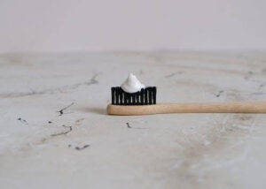 Create Your Own Homemade Clove Toothpaste for a Total Oral Health ...